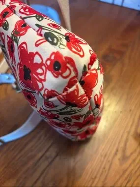 Bags | Coach Poppy Floral Print Pocket Swing Bag Euc Coa | Poshmark